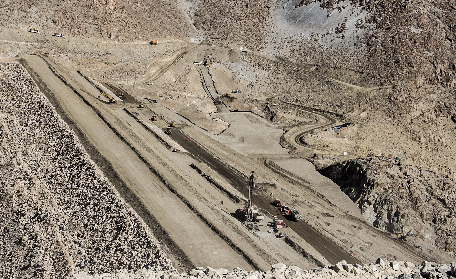 Sistema de transporte de relaves – Proyecto Cerro Verde : JJC Grupo