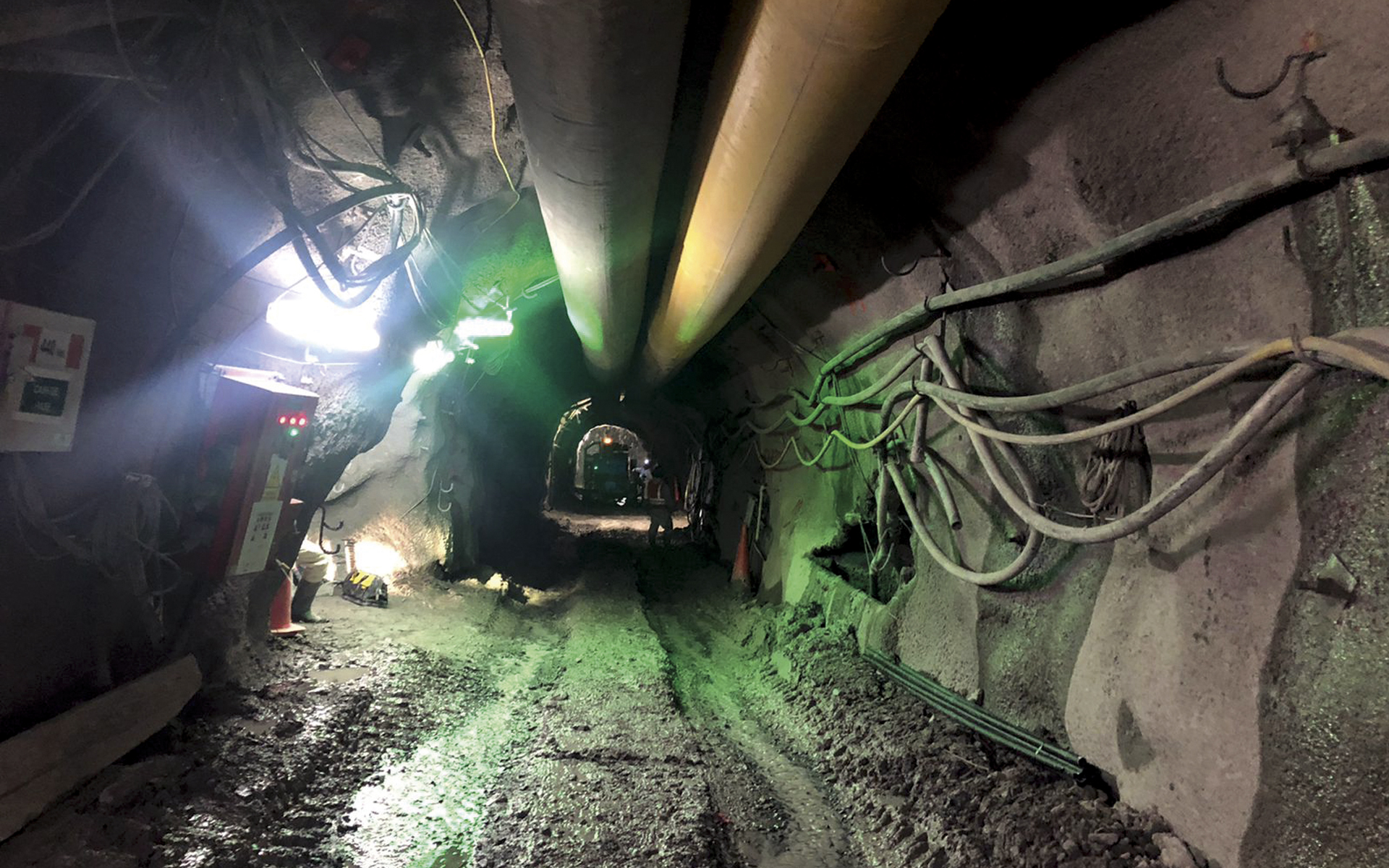 Extensión de túnel – sidehill Proyecto Antamina : JJC Grupo